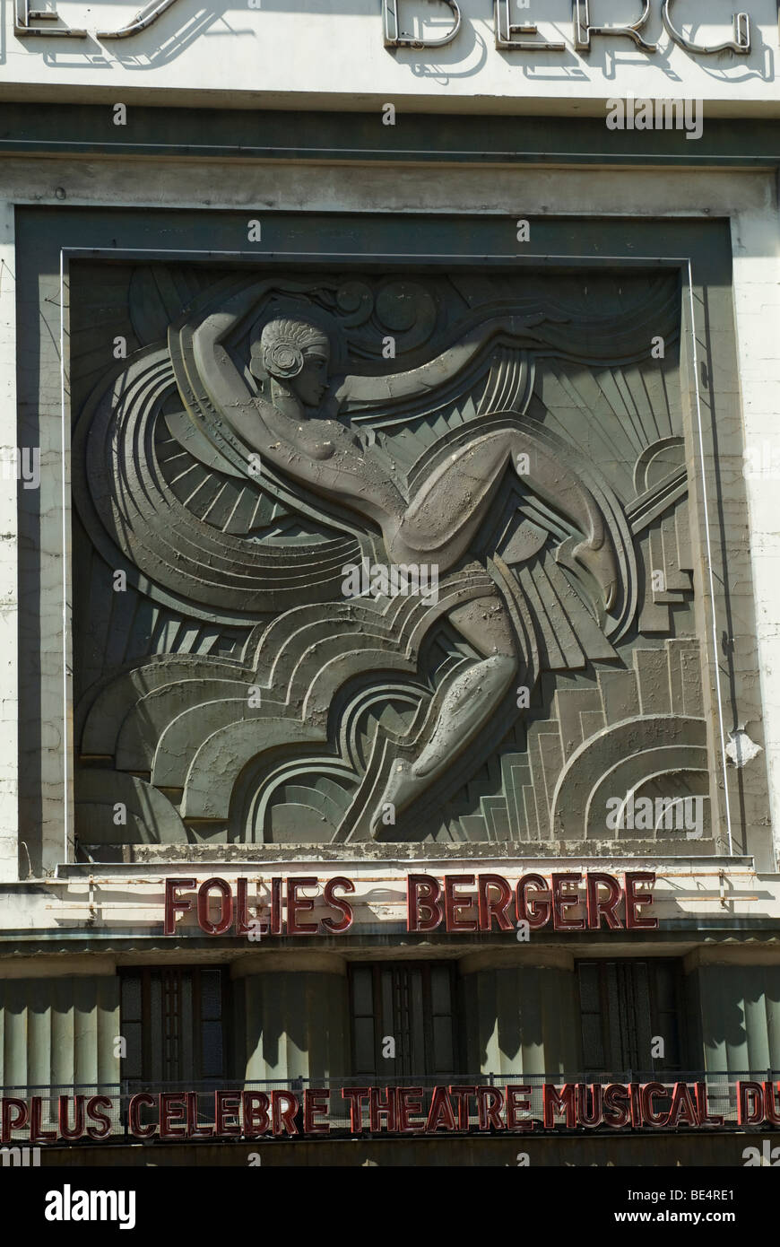 Folies bergere paris hi-res stock photography and images - Alamy