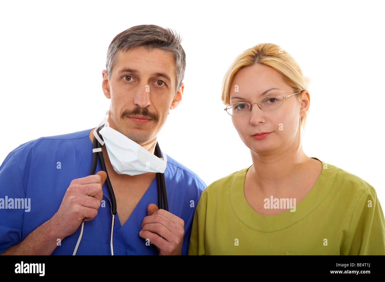 Women doctor mask medical hi-res stock photography and images - Alamy