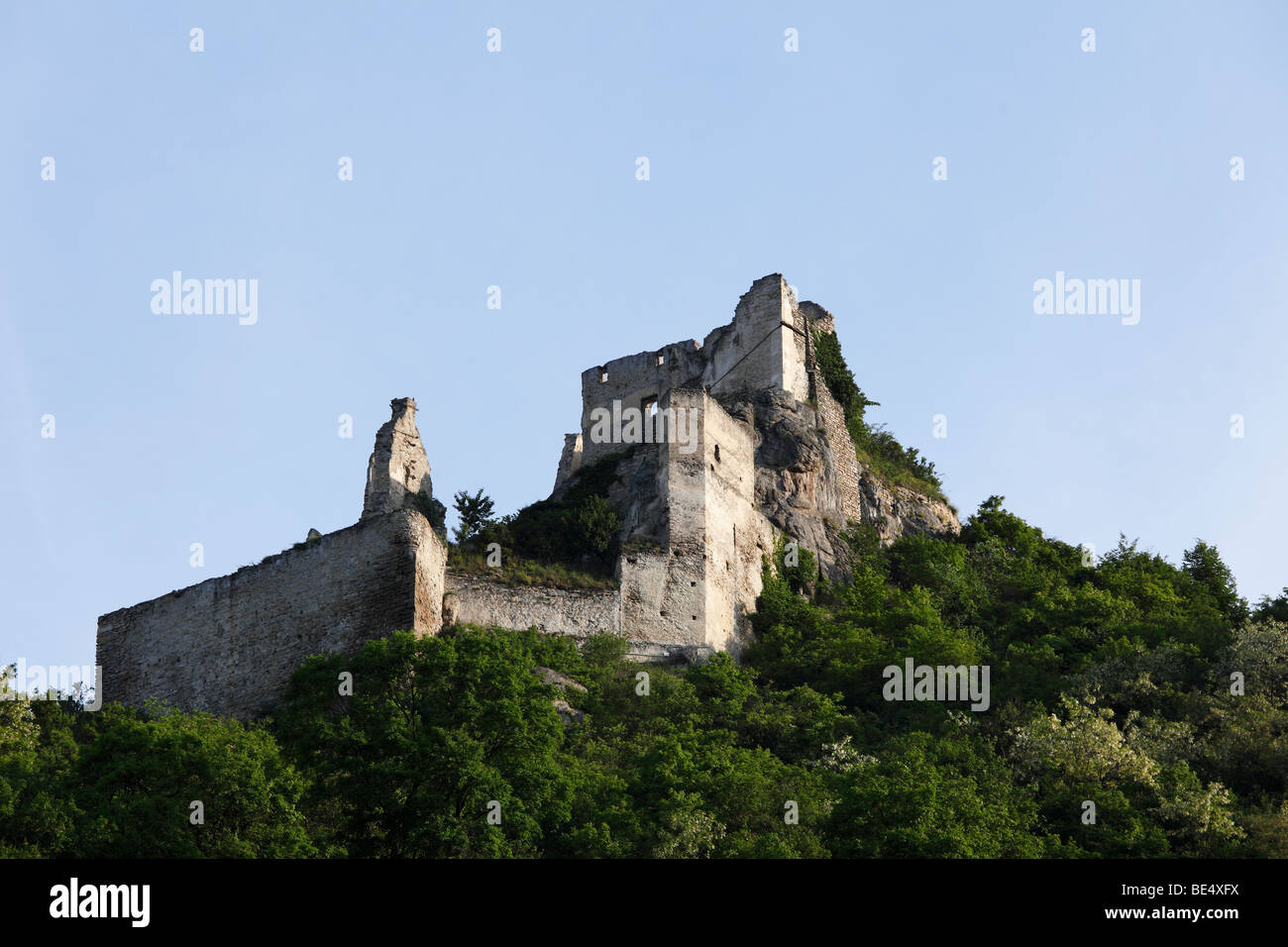 Kuenringer Castle ruins in Duernstein, Danube Valley, Wachau, Lower ...