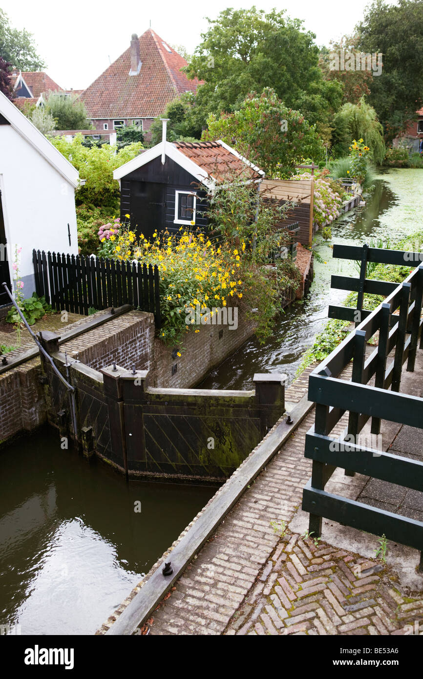 Netherlands lock water canal gate hi-res stock photography and images ...