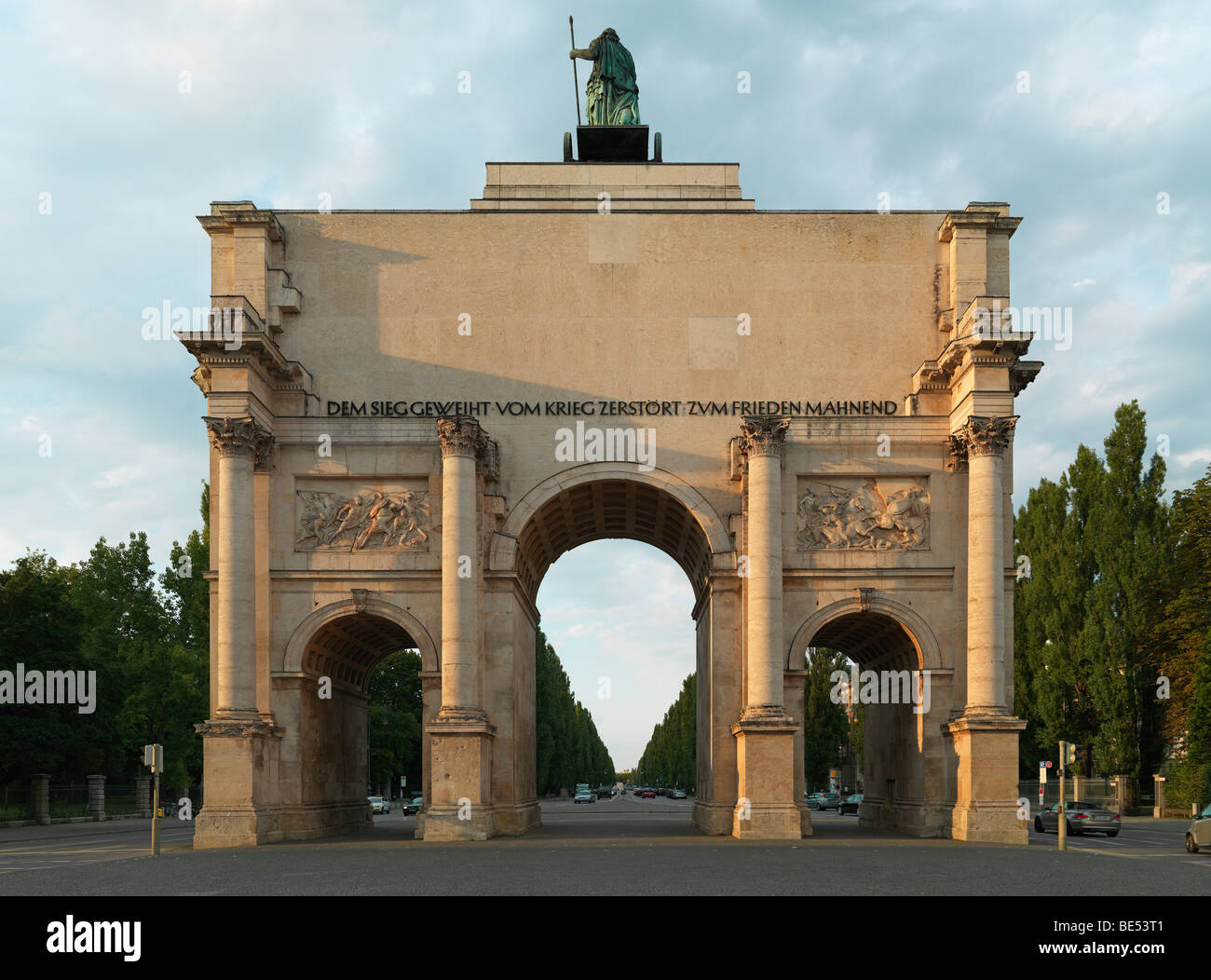 Siegestor victory gate, Munich, Bavaria, Germany, Europe Stock Photo ...