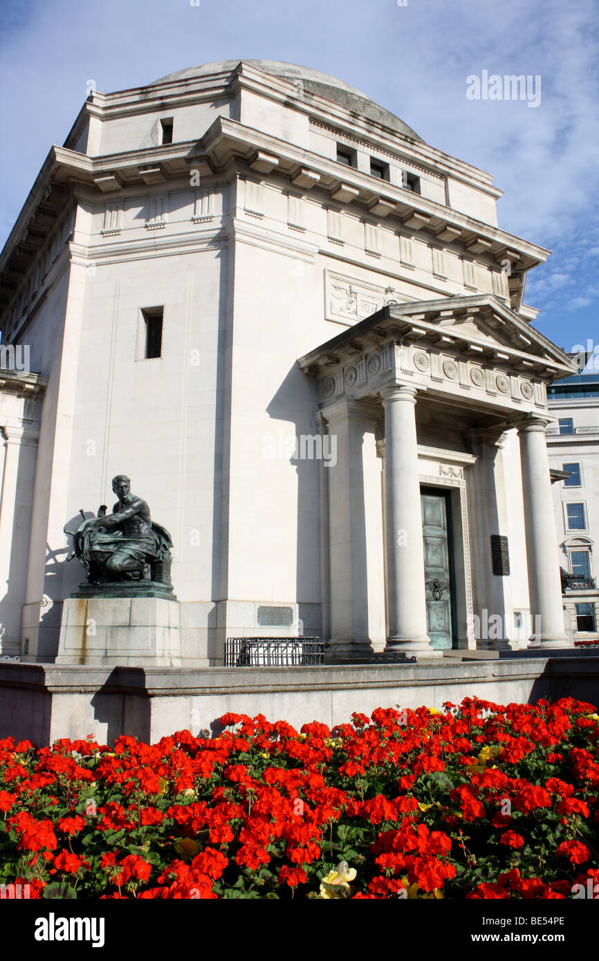The Hall of Memory in Centenary Square, Birmingham West Midlands UK 2009 Stock Photo - Alamy