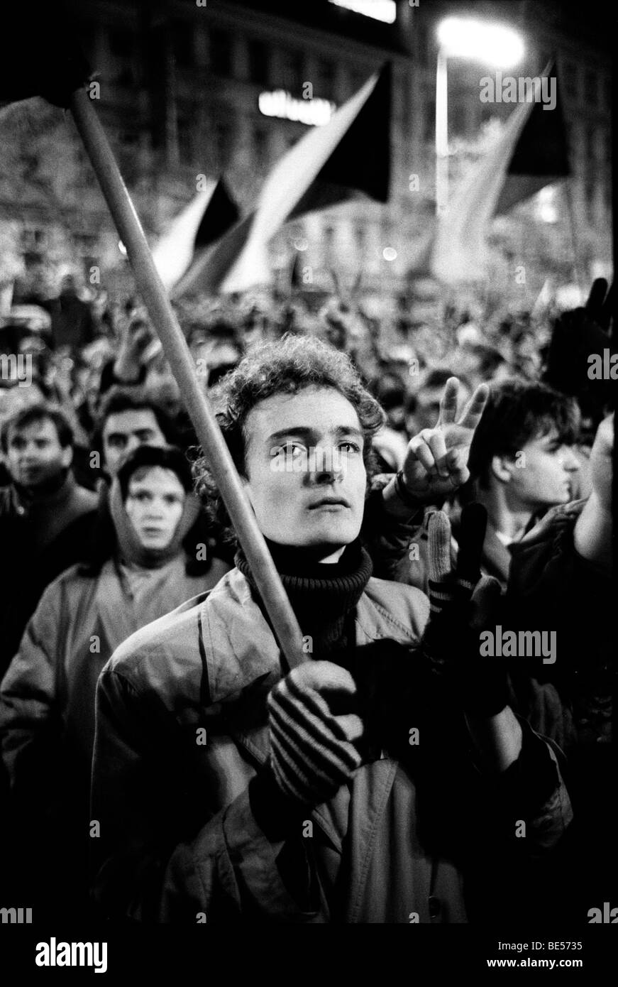 Velvet revolution czechoslovakia hi-res stock photography and images ...
