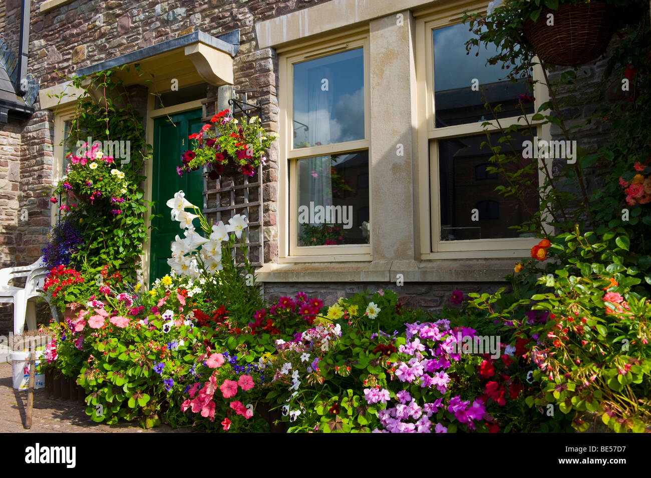 Floral display displays hi-res stock photography and images - Alamy