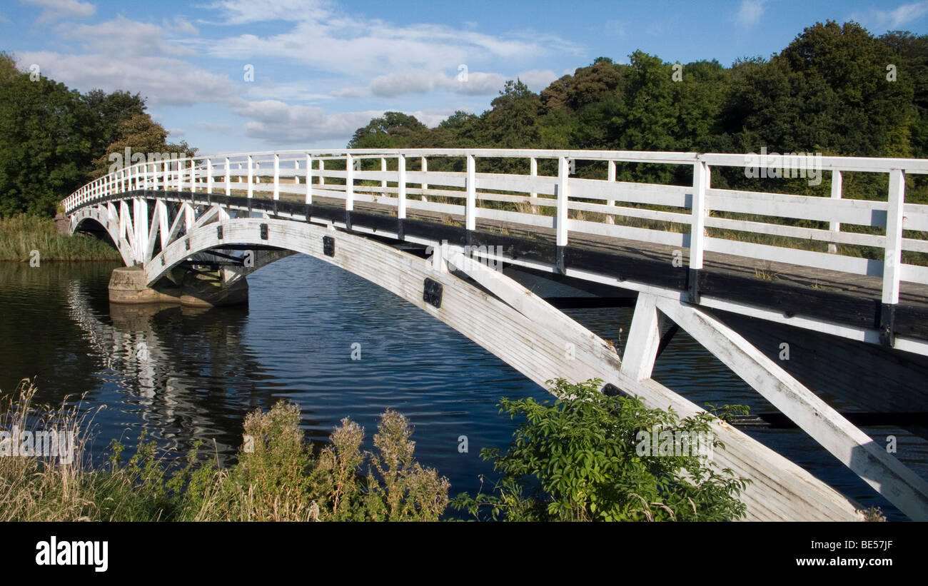 Dutton horse bridge over the river Weaver in Cheshire UK Stock Photo ...