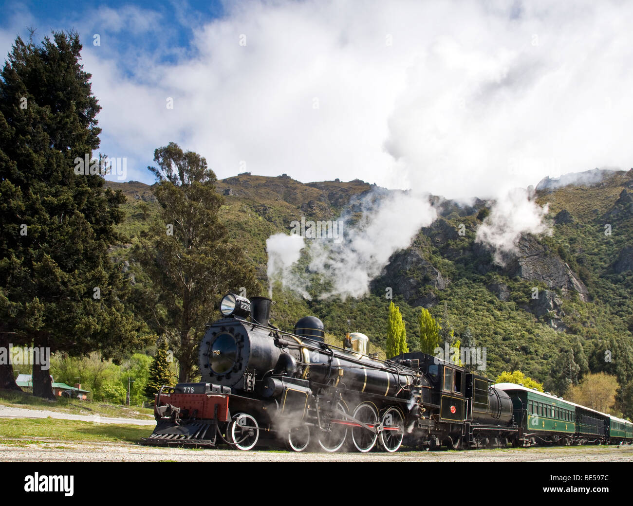 Steam train new zealand hi-res stock photography and images - Alamy