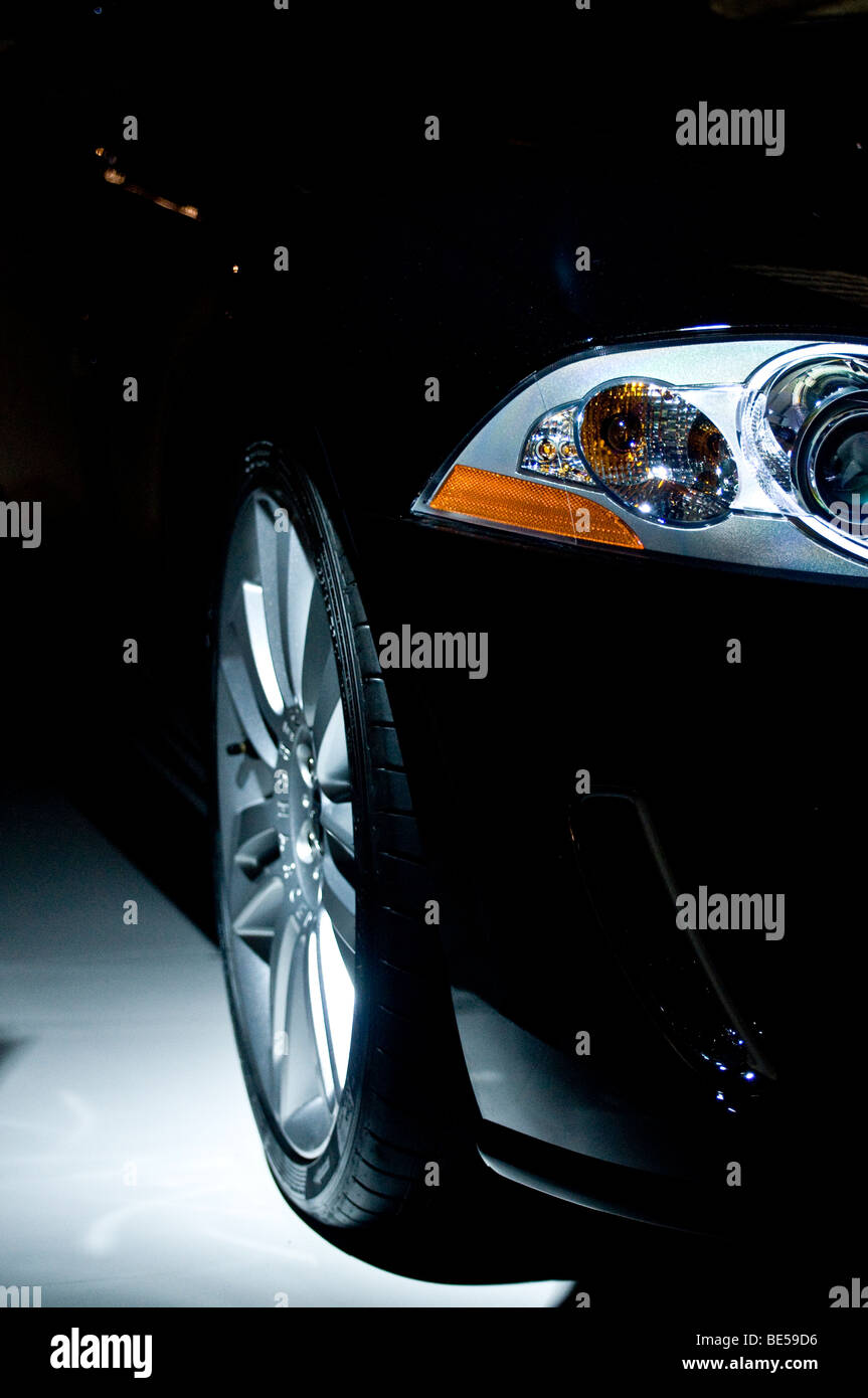 Alloy Wheels New Car High Resolution Stock Photography and Images - Alamy