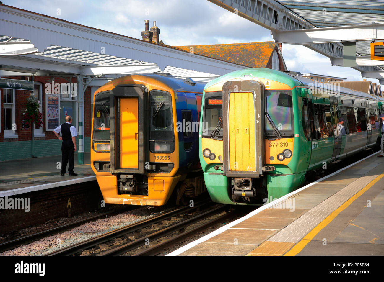 377319 Southern Trains Unit 158955 First Great Western High Speed ...