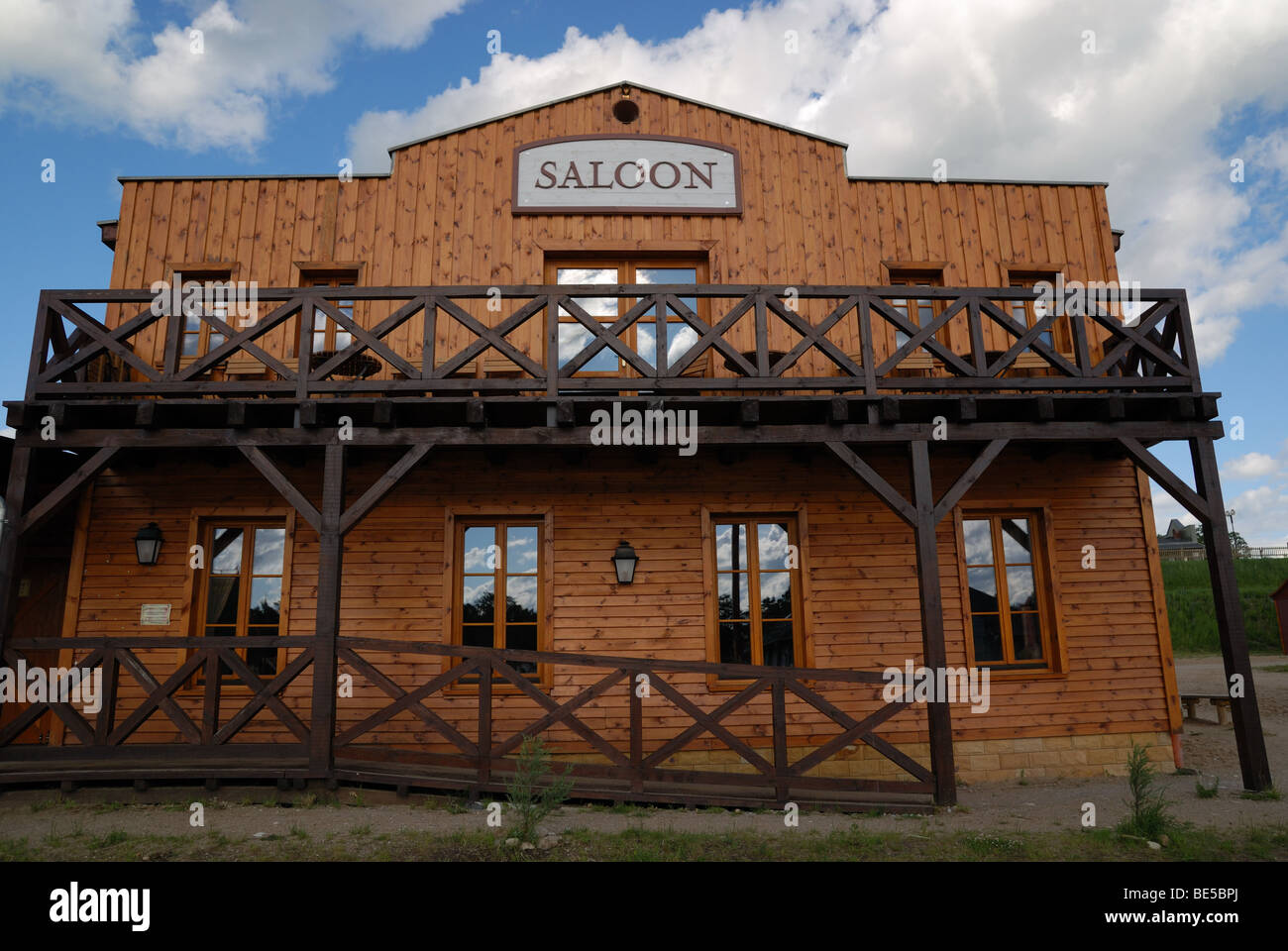 Architecture saloon hi-res stock photography and images - Alamy