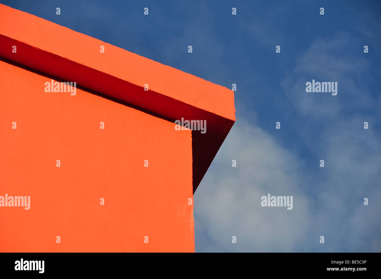 Orange architecture detail hi-res stock photography and images - Alamy