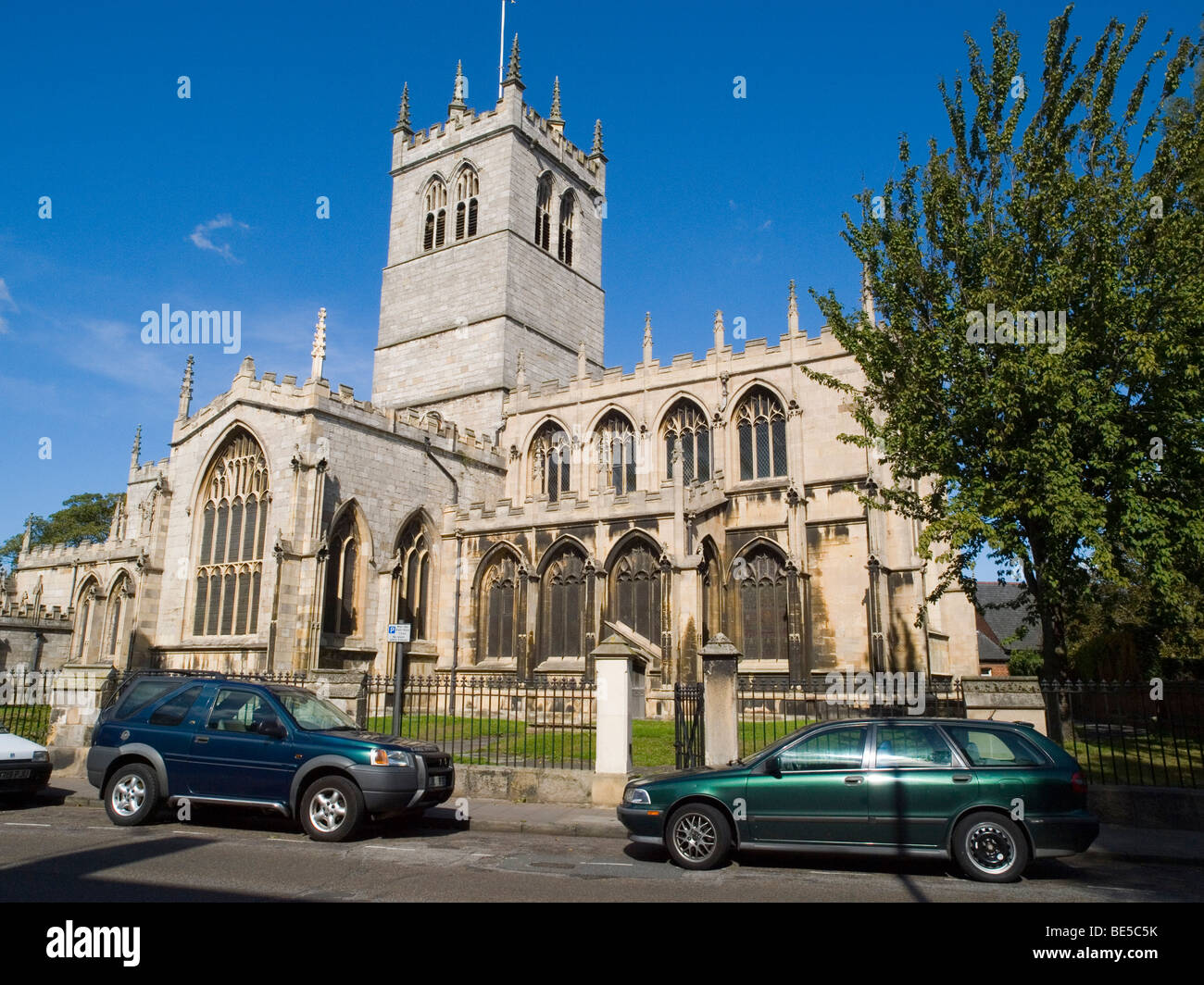 Market square in retford town centre hi-res stock photography and ...