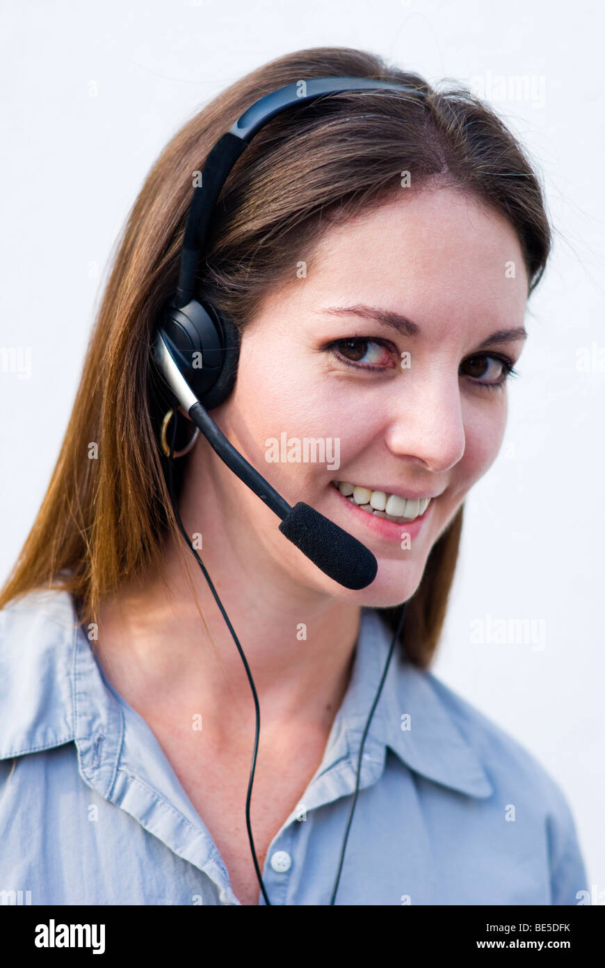 Profile female office receptionist hi-res stock photography and images ...