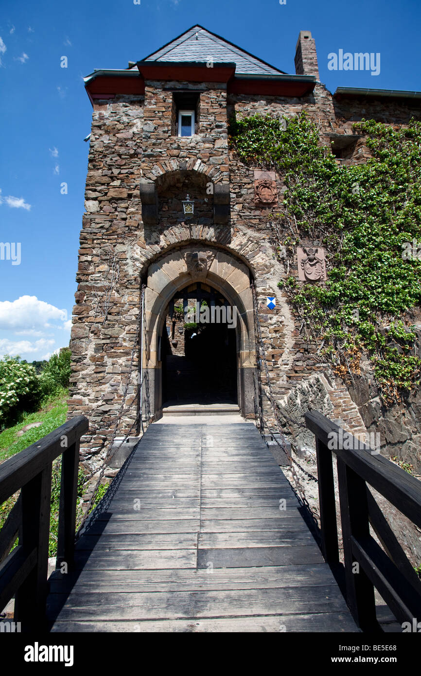 The Burg Thurant castle near the Mosel town of Alken, Alken, Rhein ...