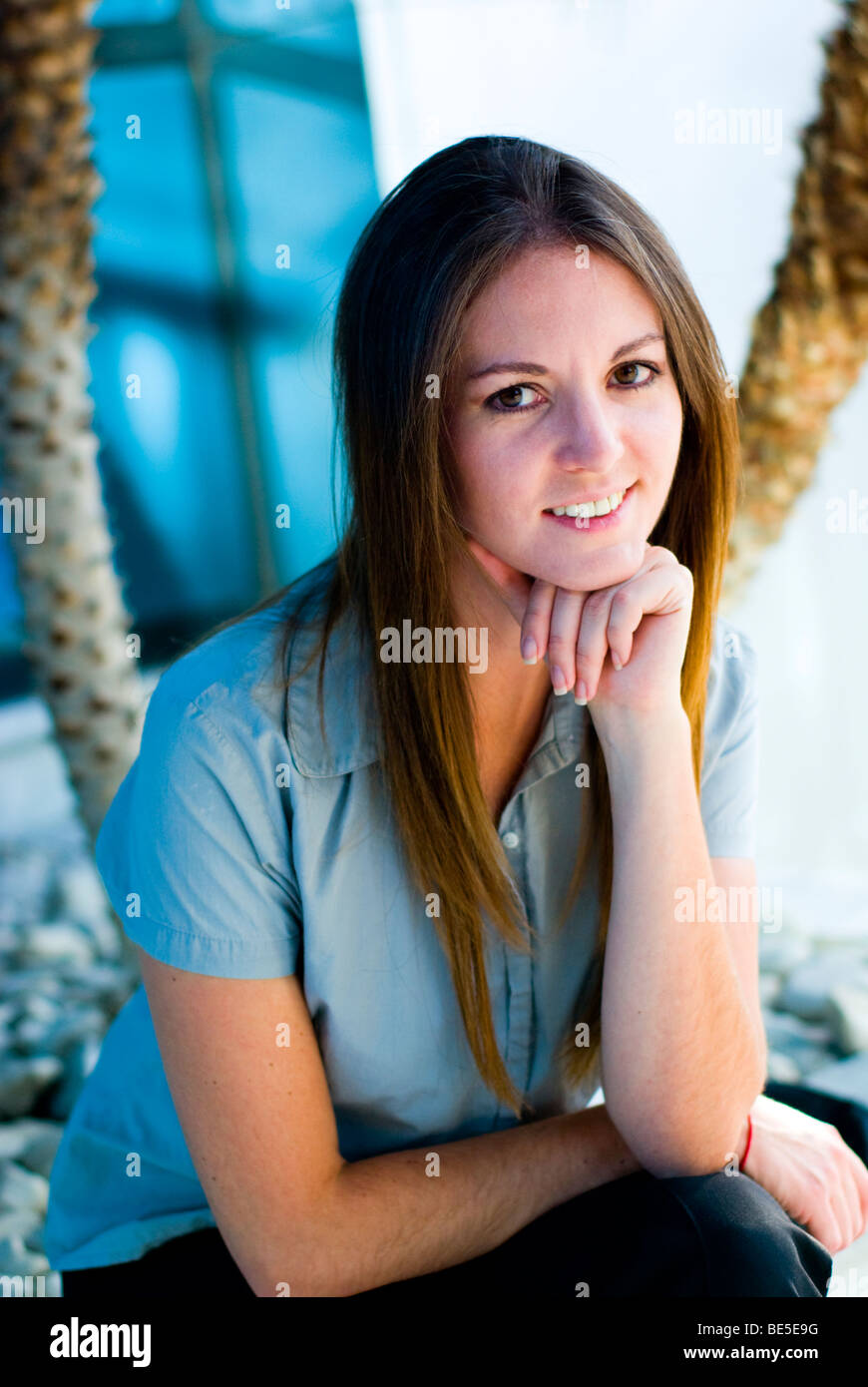 Professional woman hi-res stock photography and images - Alamy