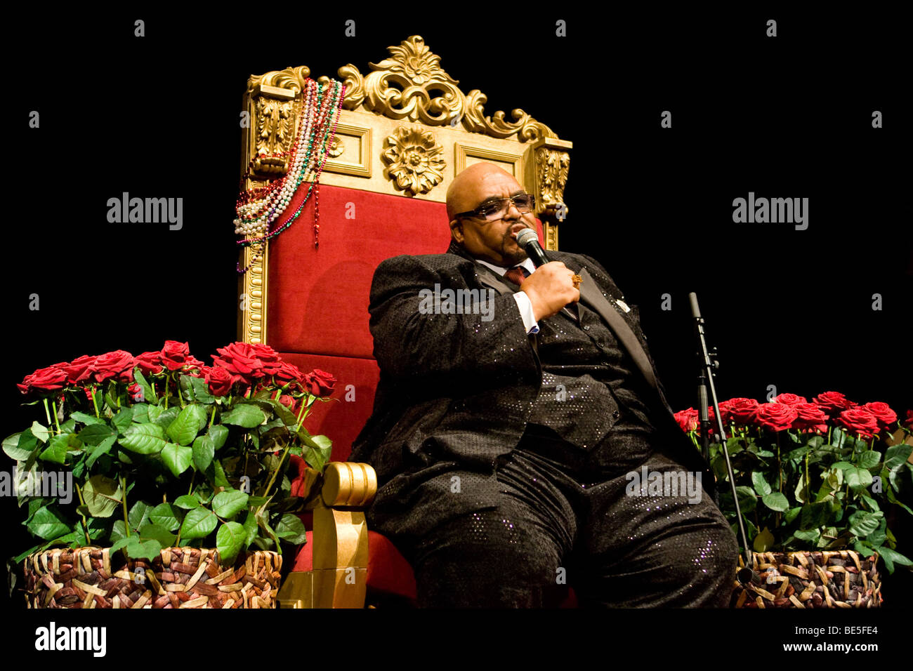 The US Soul, Rhythm and Blues singer Solomon Burke live in the hall of ...