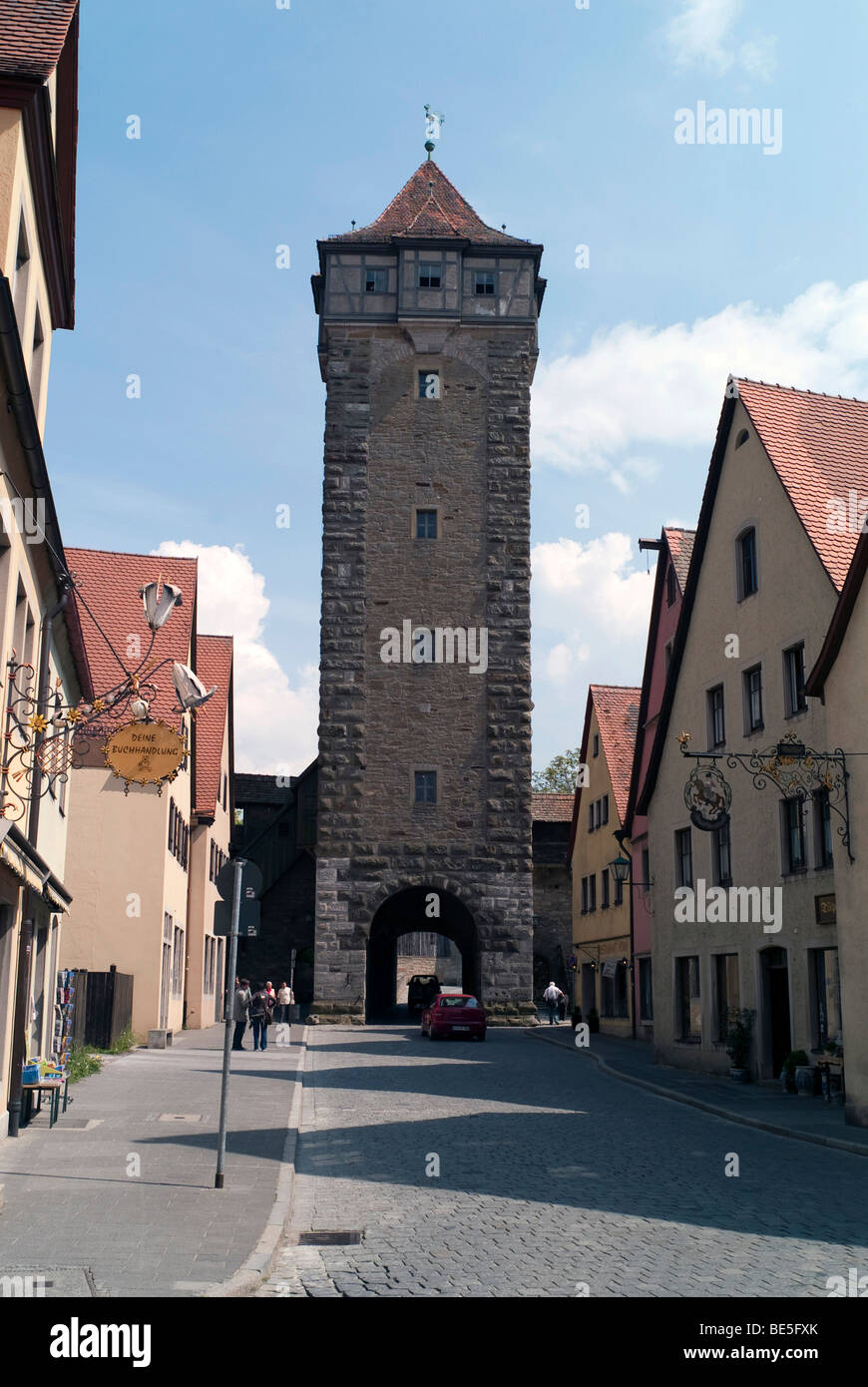 Eastern city gate, Roedergasse street, Rothenburg ob der Tauber ...
