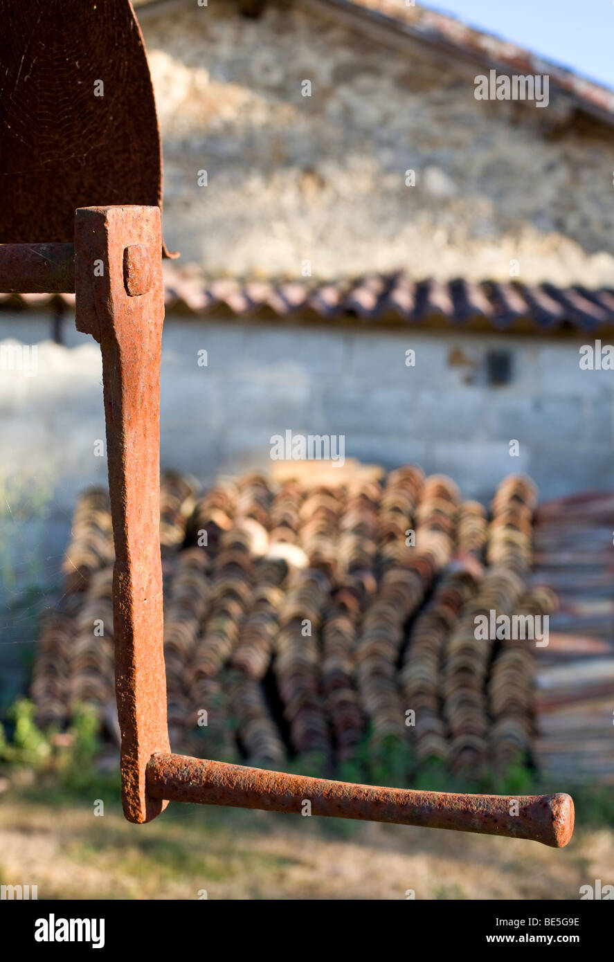 Old farmhouse water well hi-res stock photography and images - Alamy