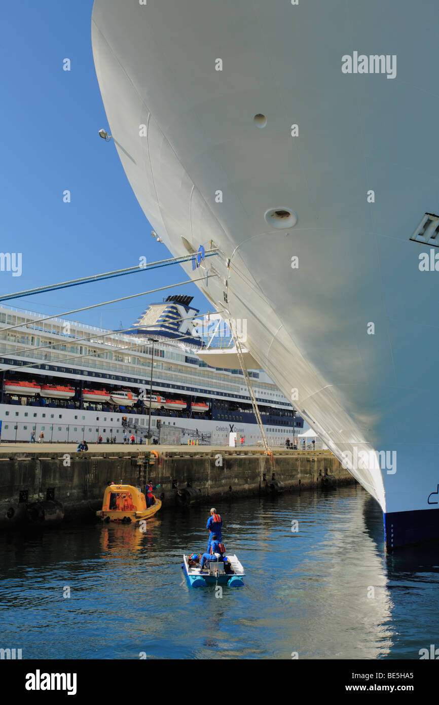Cruise ship docked at port of Victoria-Victoria, Vancouver Island ...