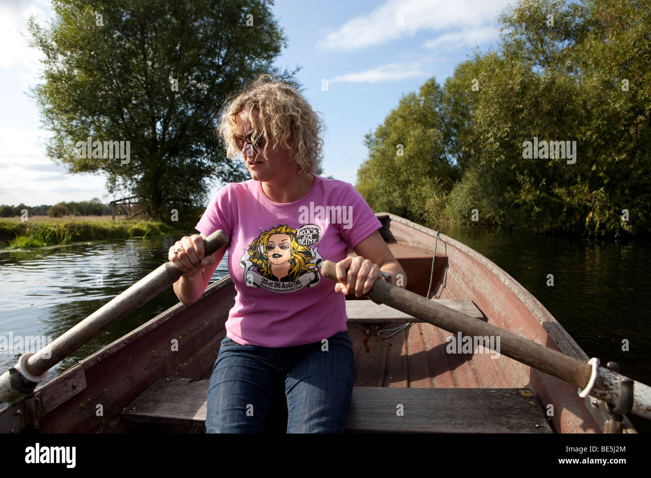 Dedham essex rowing hi-res stock photography and images - Alamy