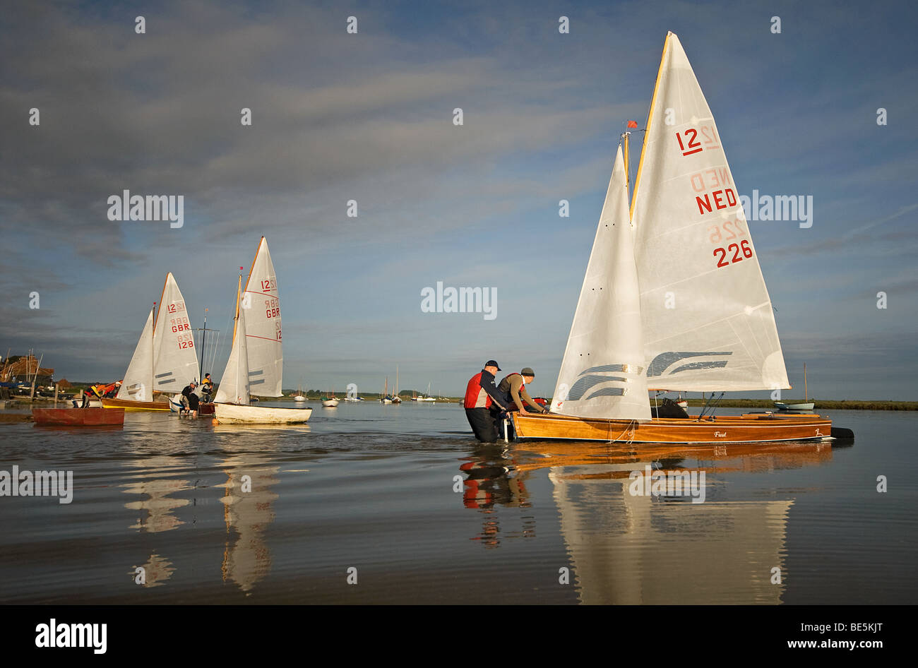 Launching the sailing boat hi-res stock photography and images - Alamy