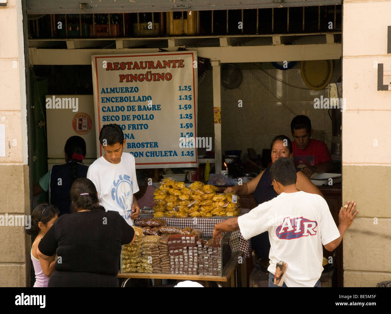 Traditional ecuadorian food street hi-res stock photography and images ...