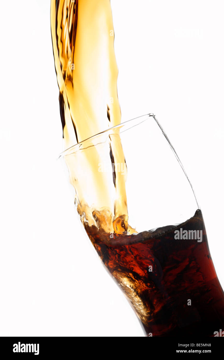 Pouring coca cola glass hi-res stock photography and images - Alamy