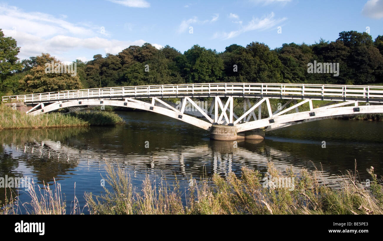 Dutton horse bridge over the river Weaver in Cheshire UK Stock Photo ...
