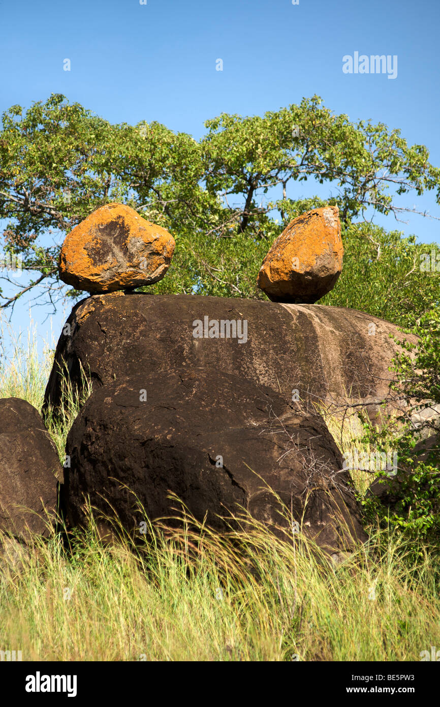 Interesting rocks hi-res stock photography and images - Alamy