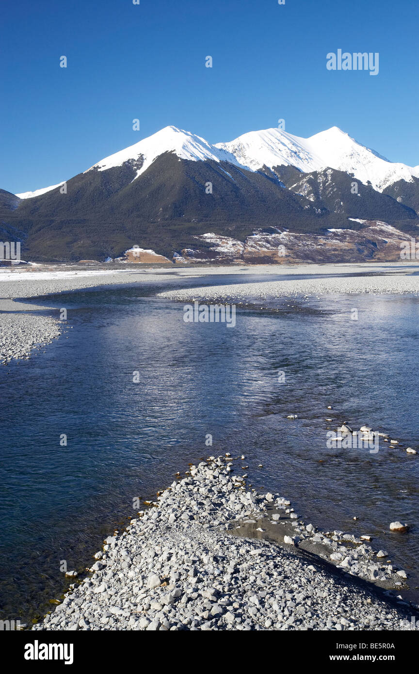 Waimakariri River and Mt Binser from Mt White Bridge, Arthur's Pass ...