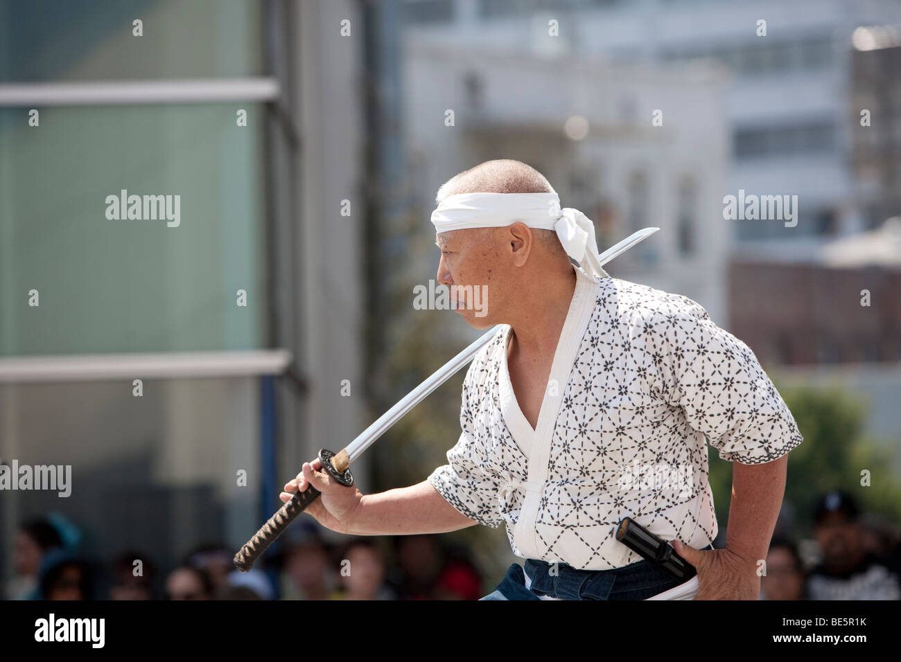 Japanese sword katana samurai sword hi-res stock photography and images ...