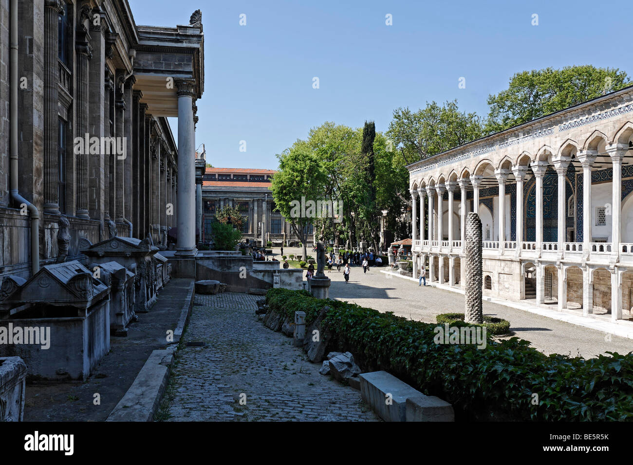 Archaeological Museum, main building and pavilion Cinili, Topkapi ...