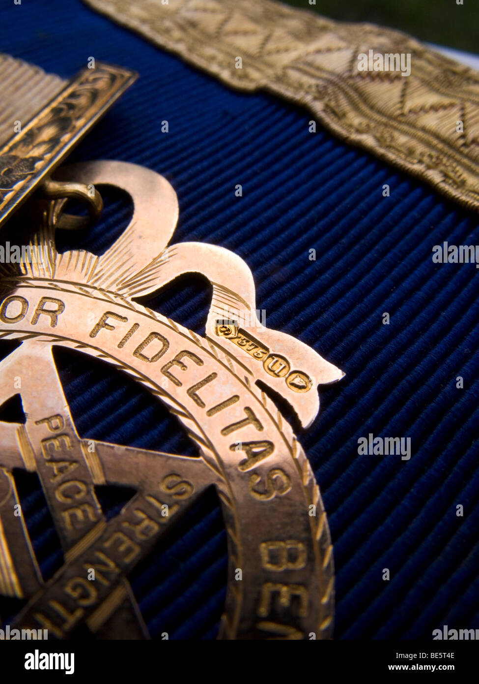 An 9 carat gold Hallmark on a Masonic Royal Arch Initiates medal ...