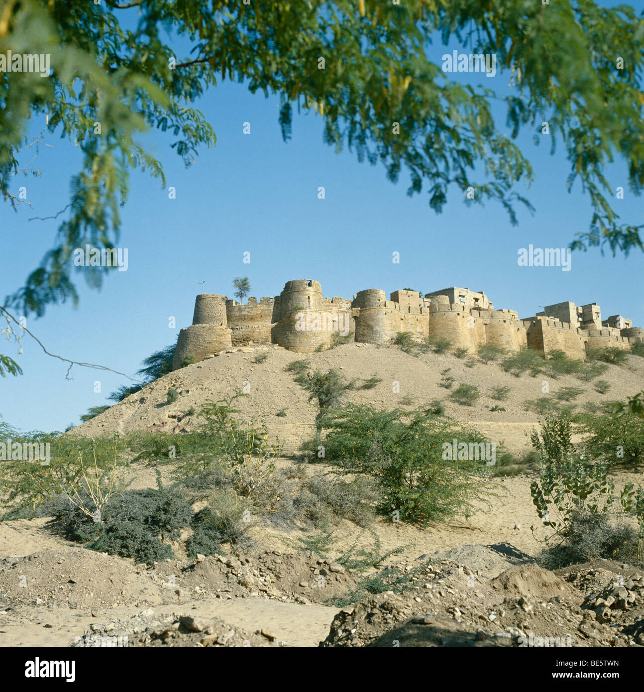 Jaisalmer fort, fortified desert town citadel, Rajasthan, Thar Desert ...