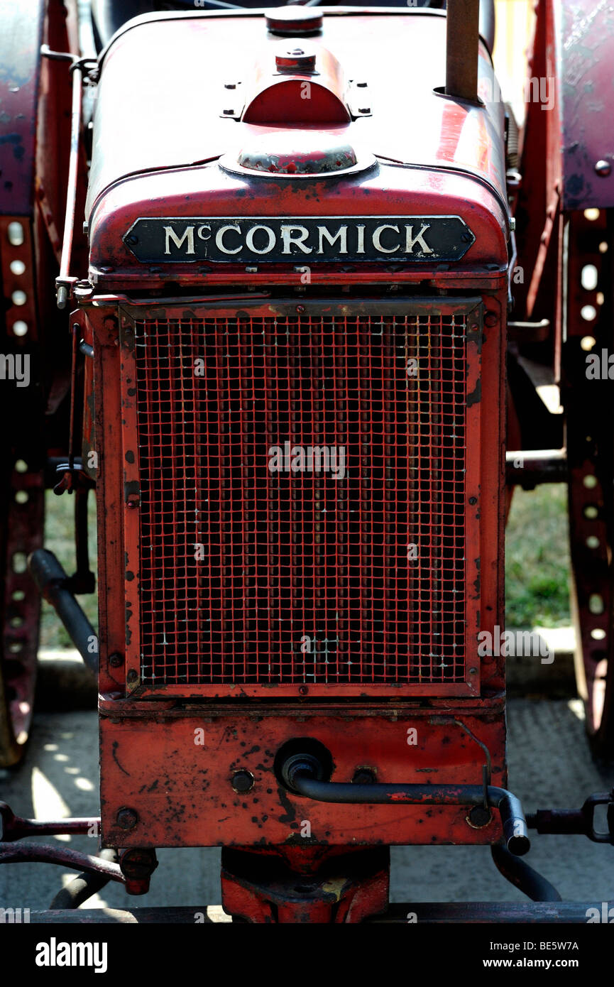 Vintage tractor engine close up Stock Photo - Alamy
