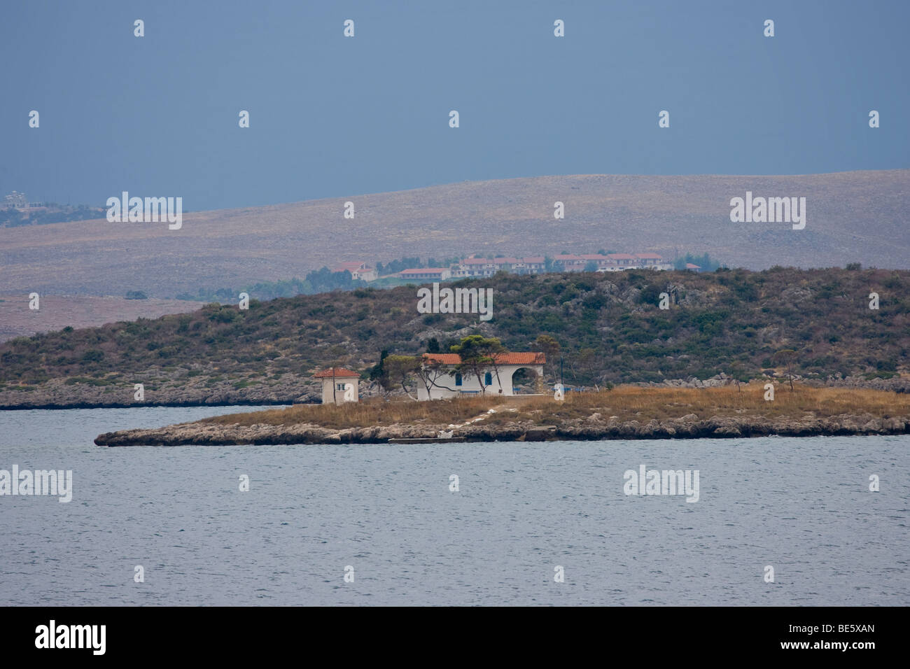 Lone house hi-res stock photography and images - Alamy