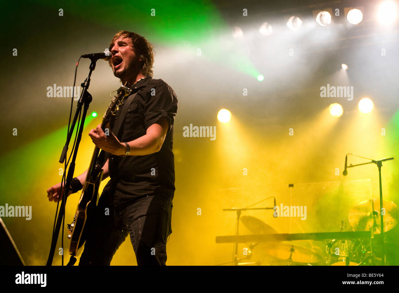 Rock and pop festivals hi-res stock photography and images - Alamy