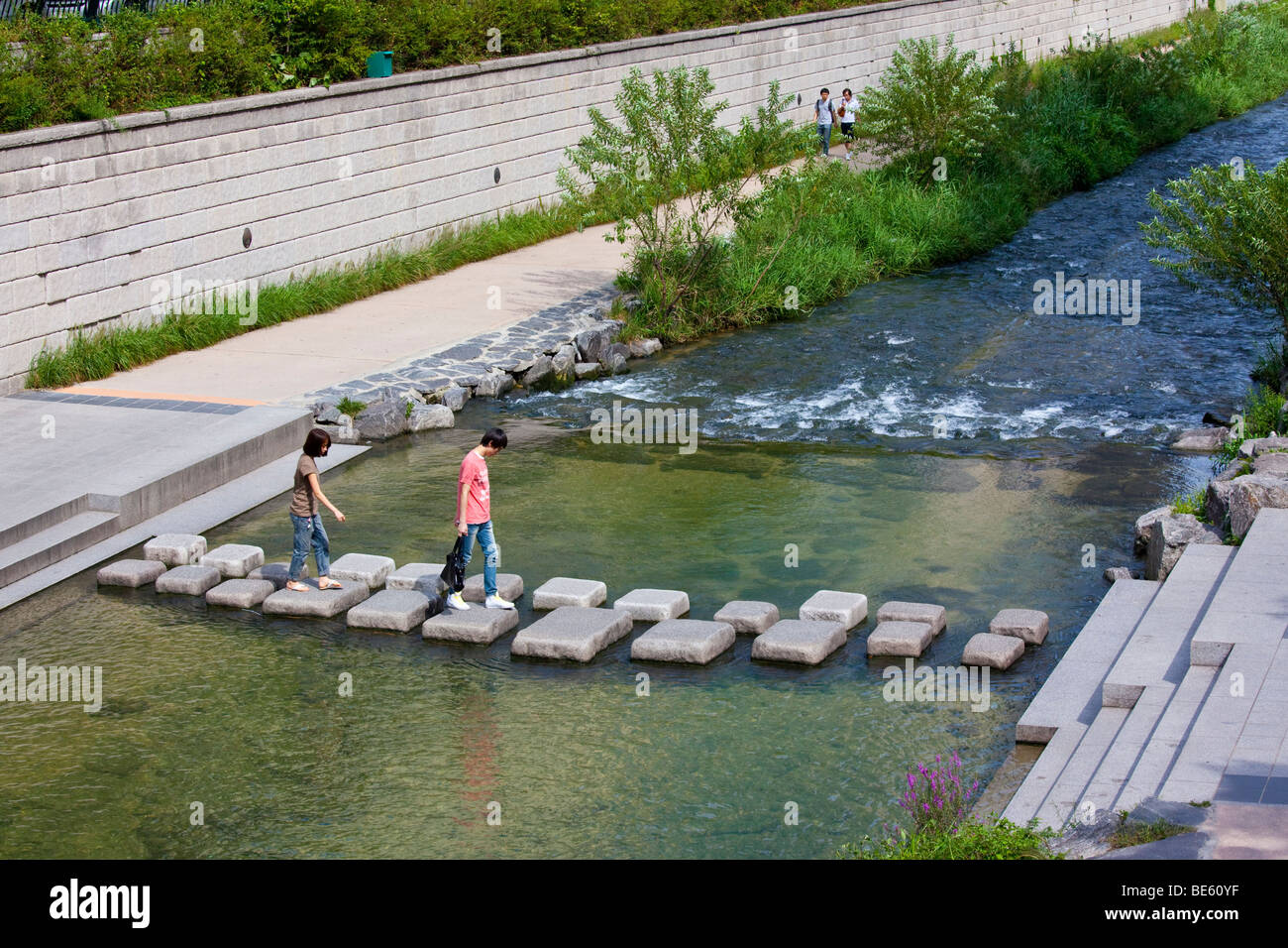 Cheonggyecheon River in Seoul South Korea Stock Photo - Alamy