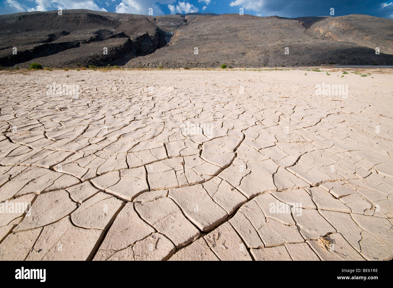 Parched river bed Wadi Ghul, Oman Stock Photo - Alamy