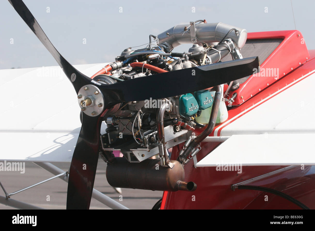 Experimental aircraft hi-res stock photography and images - Alamy