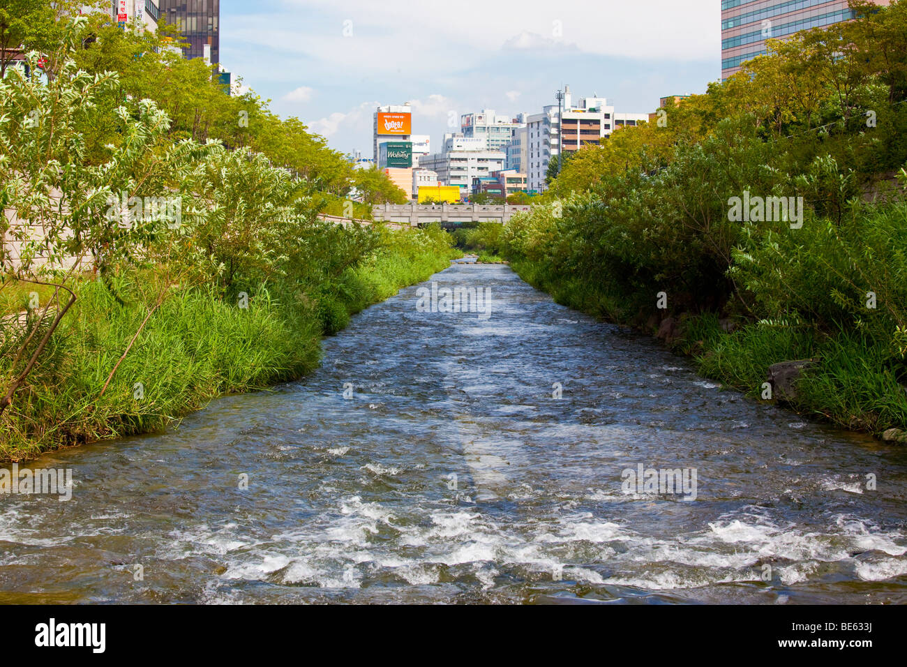 Cheonggyecheon River in Seoul South Korea Stock Photo - Alamy