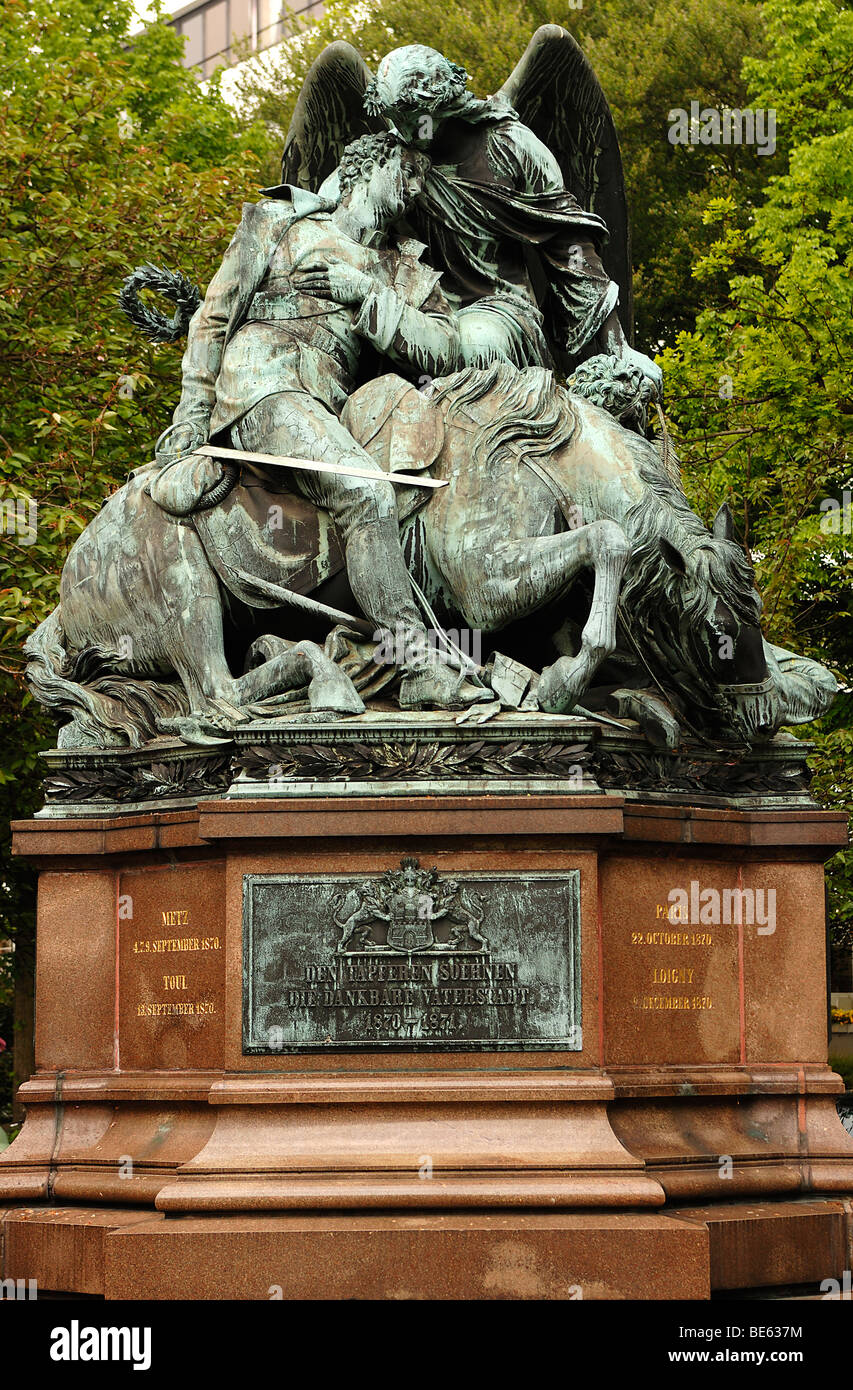 Old photo war monument High Resolution Stock Photography and Images - Alamy