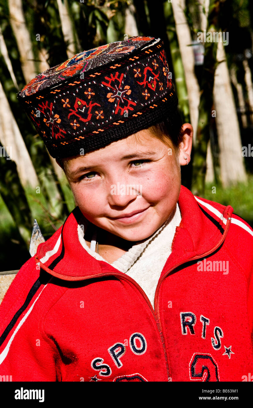 Tajikistan girl hi-res stock photography and images - Alamy