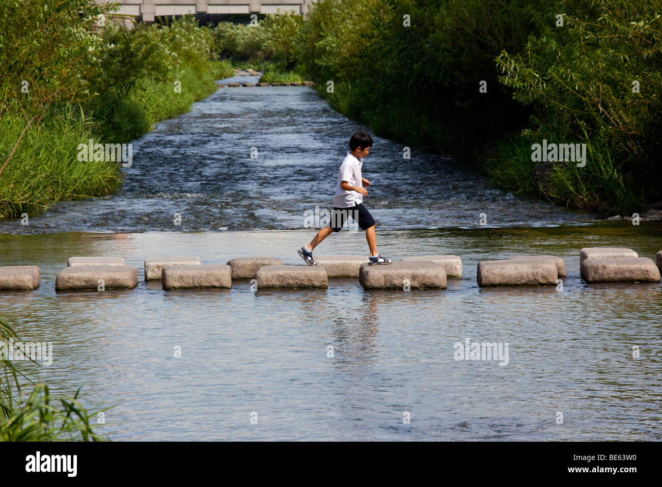 Cheonggyecheon River in Seoul South Korea Stock Photo - Alamy