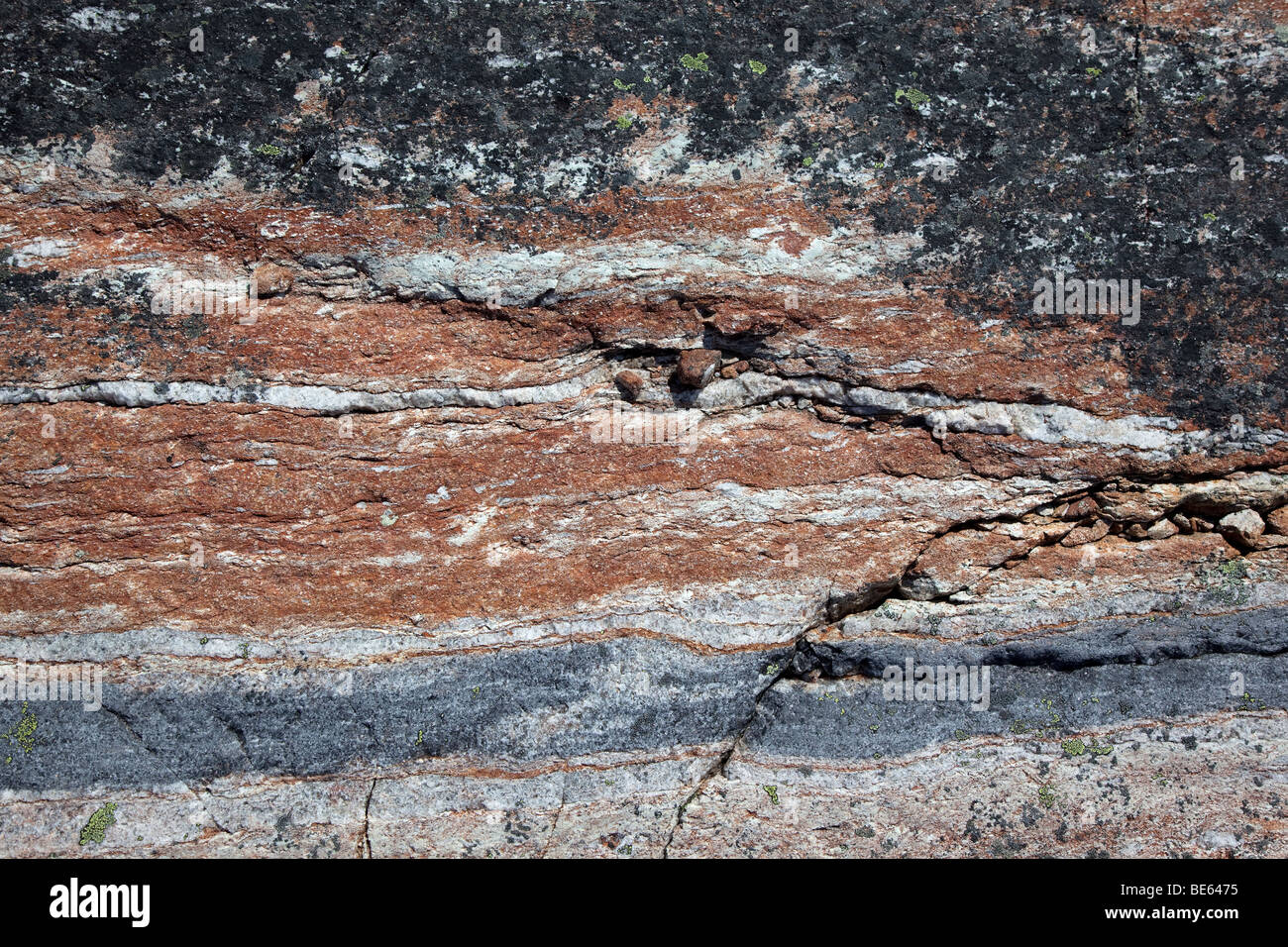Oldest rocks in the world from the Nuvvuagittuq Greenstone Belt near ...