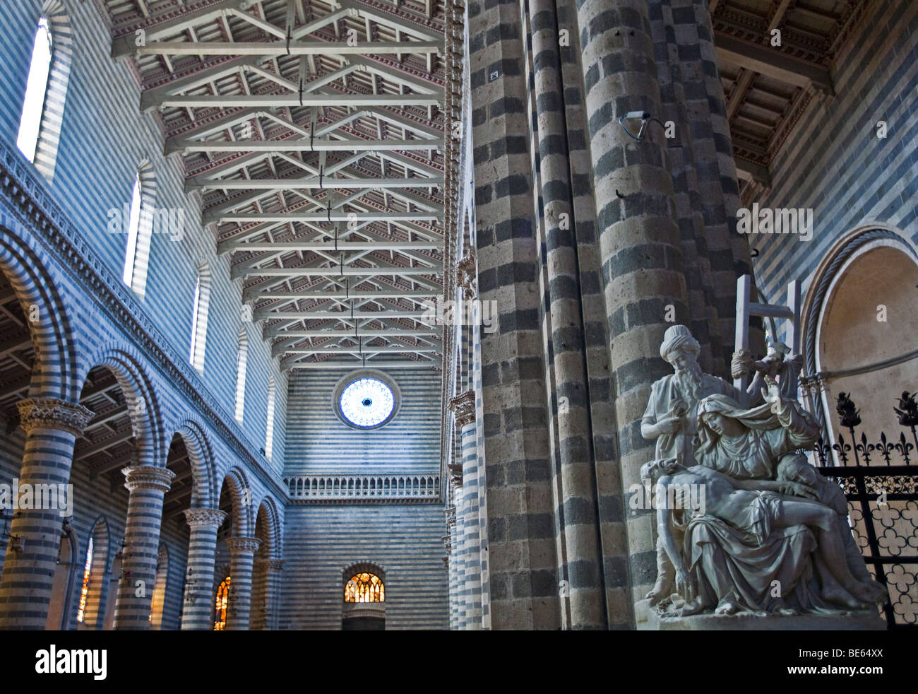 Orvieto cathedral interior hi-res stock photography and images - Alamy