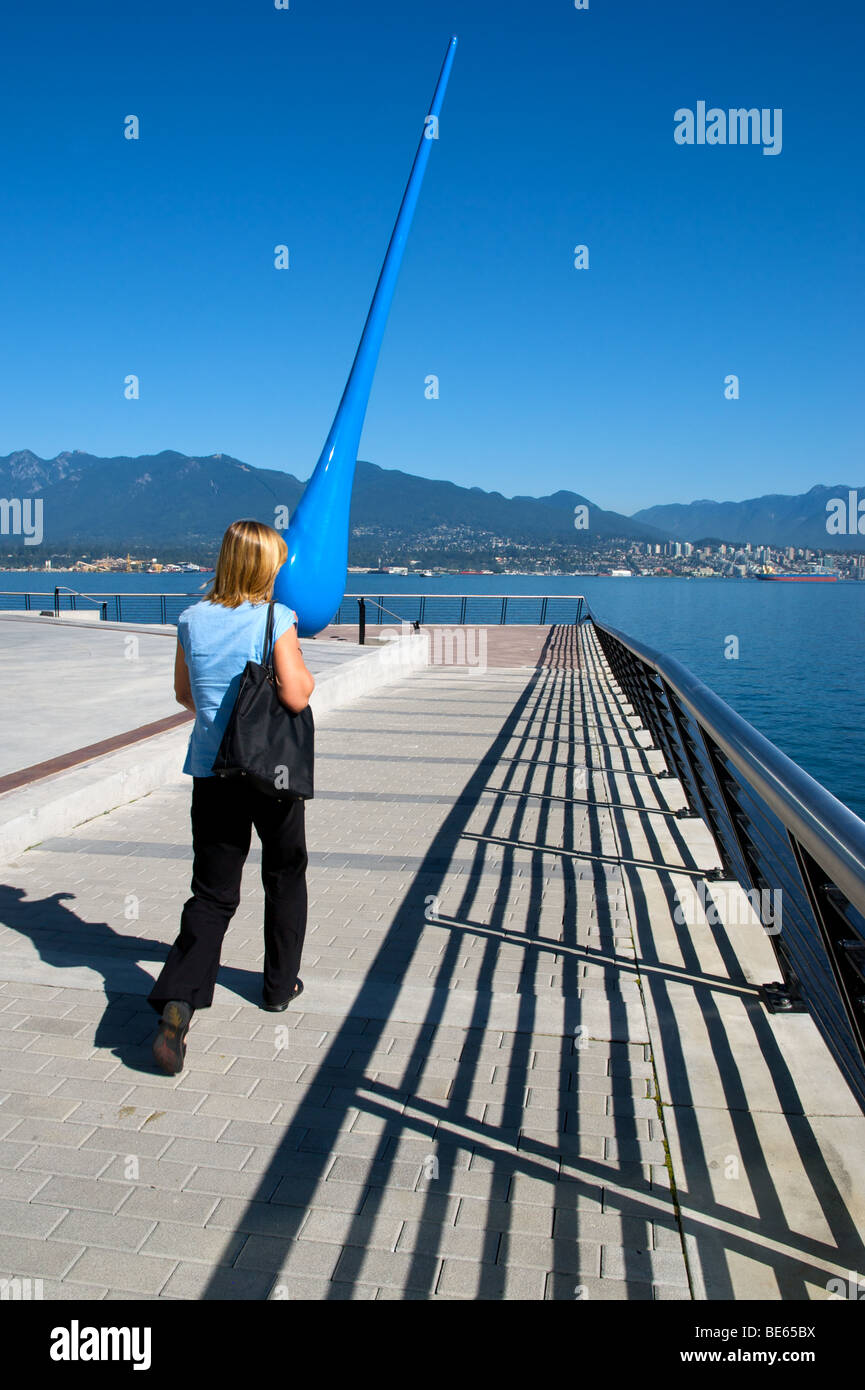 The Drop, 20-meter sculpture on Vancouver's inner harbor by Berlin ...