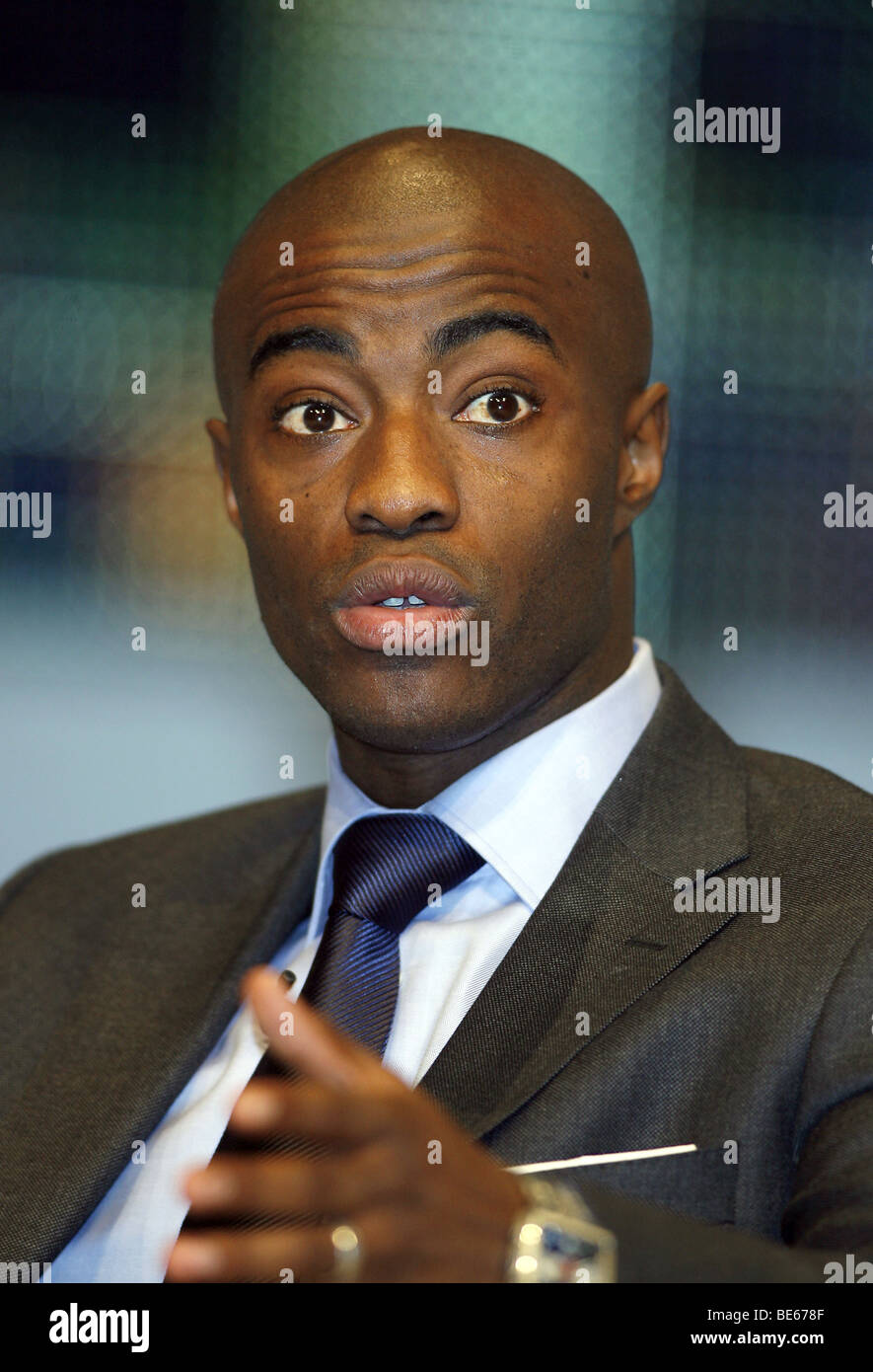 Tim campbell hi-res stock photography and images - Alamy