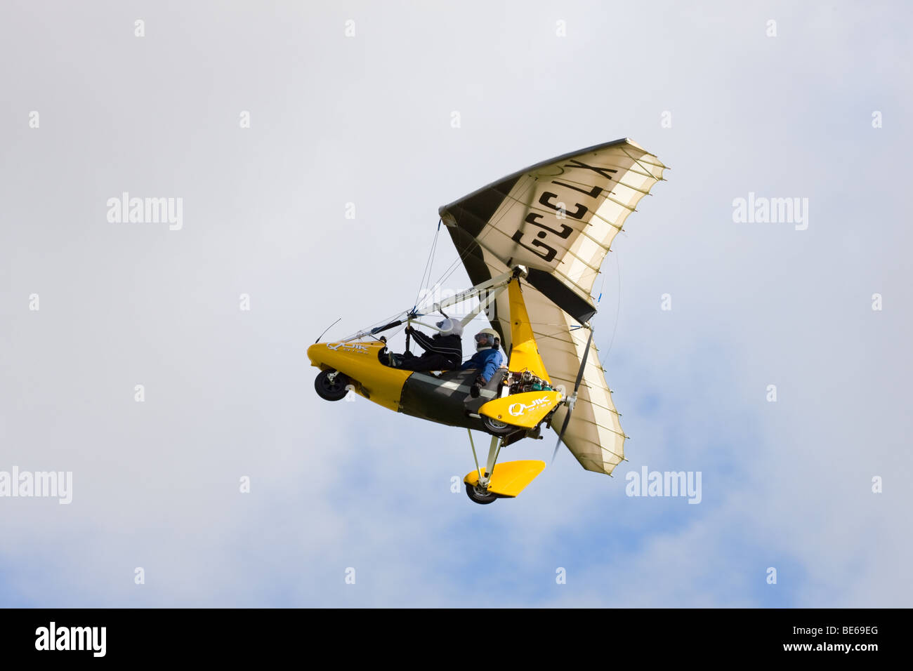 Mainair Pegasus Quik 912 G-CCLX weight-shift microlight aircraft in ...