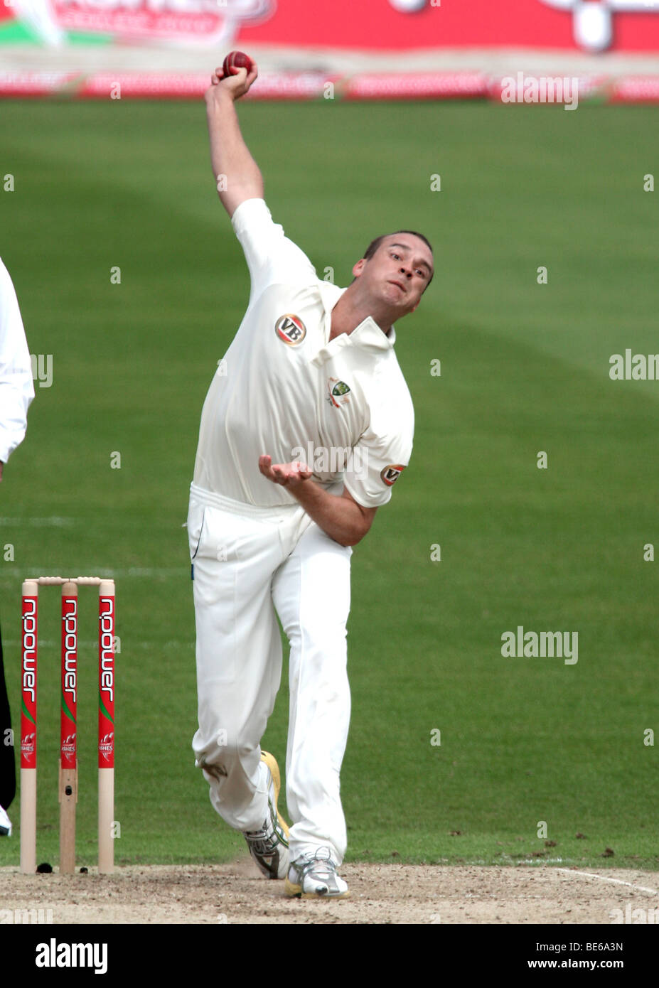 STUART CLARK 4TH ASHES TEST MATCH HEADINGLEY LEEDS ENGLAND 07 August ...