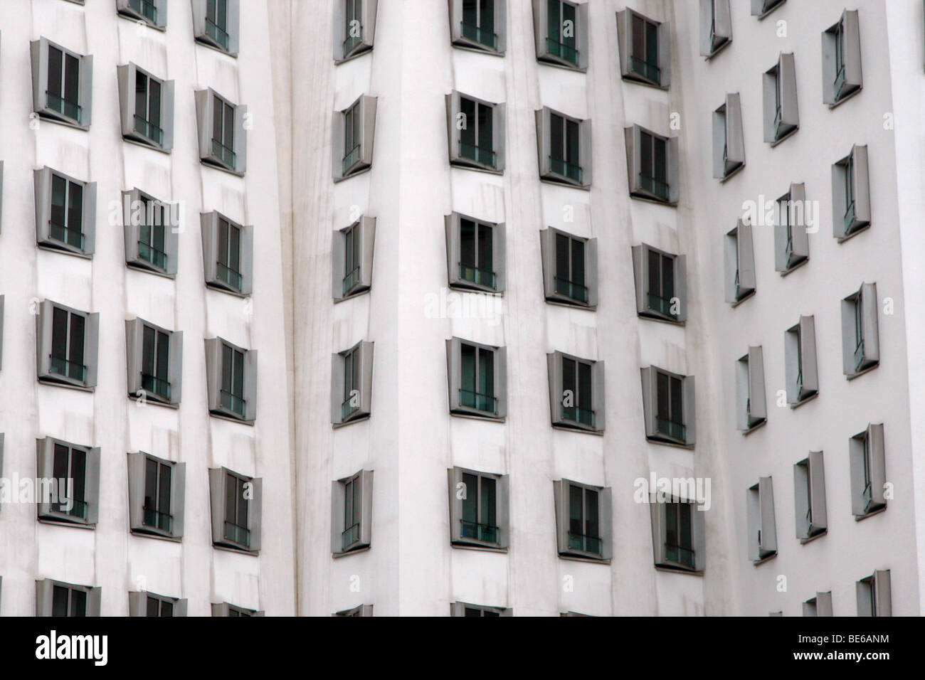 Gehry Buildings, Duesseldorf, North Rhine-Westphalia, Germany, Europe ...